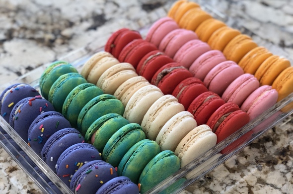 KosherValet - Product: Holiday Macarons